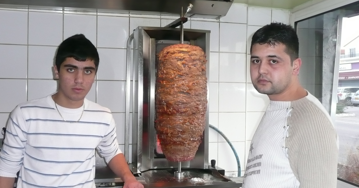 Kemer Kebab Saint-Priest | 9 avis, Horaires, Téléphone